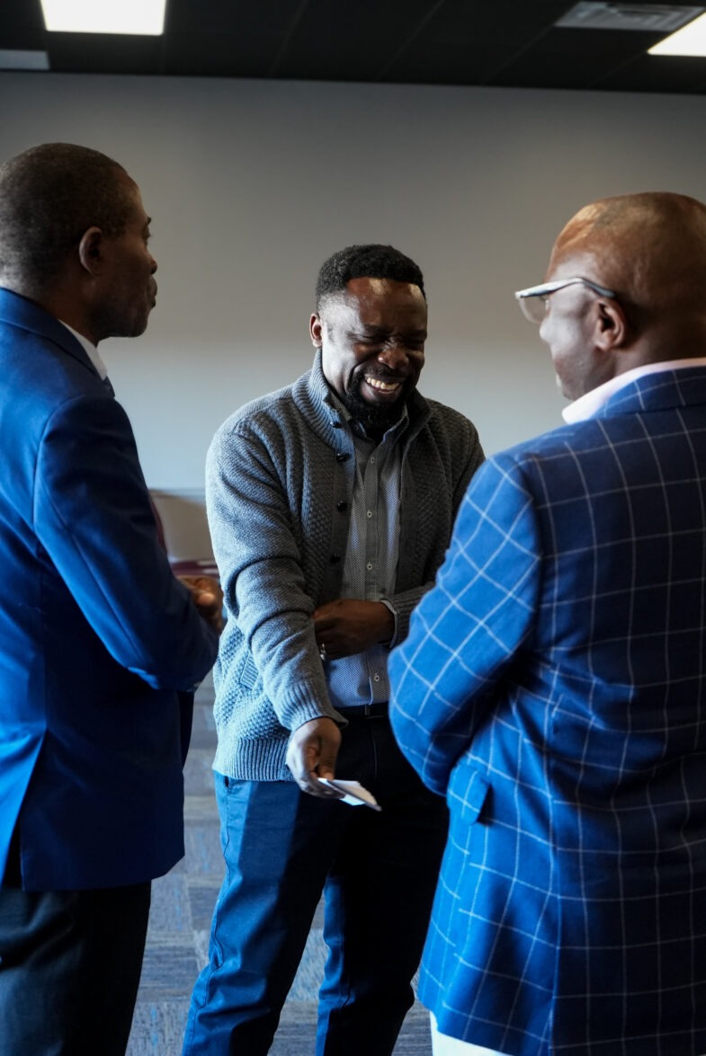 Bushenge Hunde USA-Canada - Central New York Community Foundation